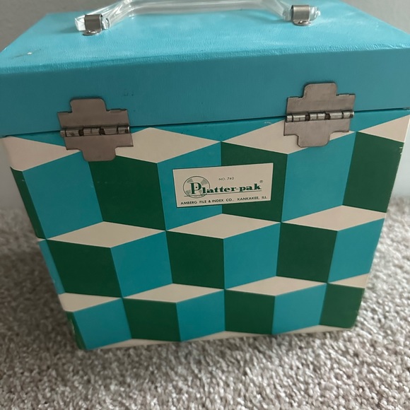 Media | Vintage 196s Platter Pak Storage Box With Lot Of 19601970s ...